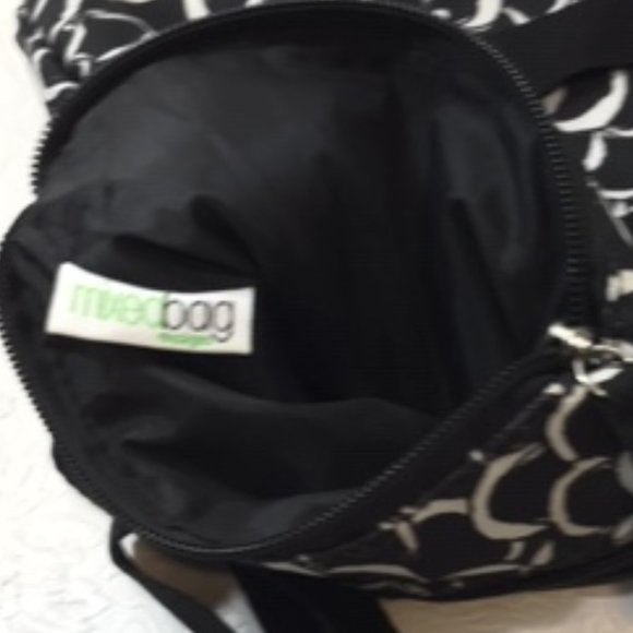 Mixed Bag Designs | Bags | Mixed Bag Designs Crossbody Travel Purse ...